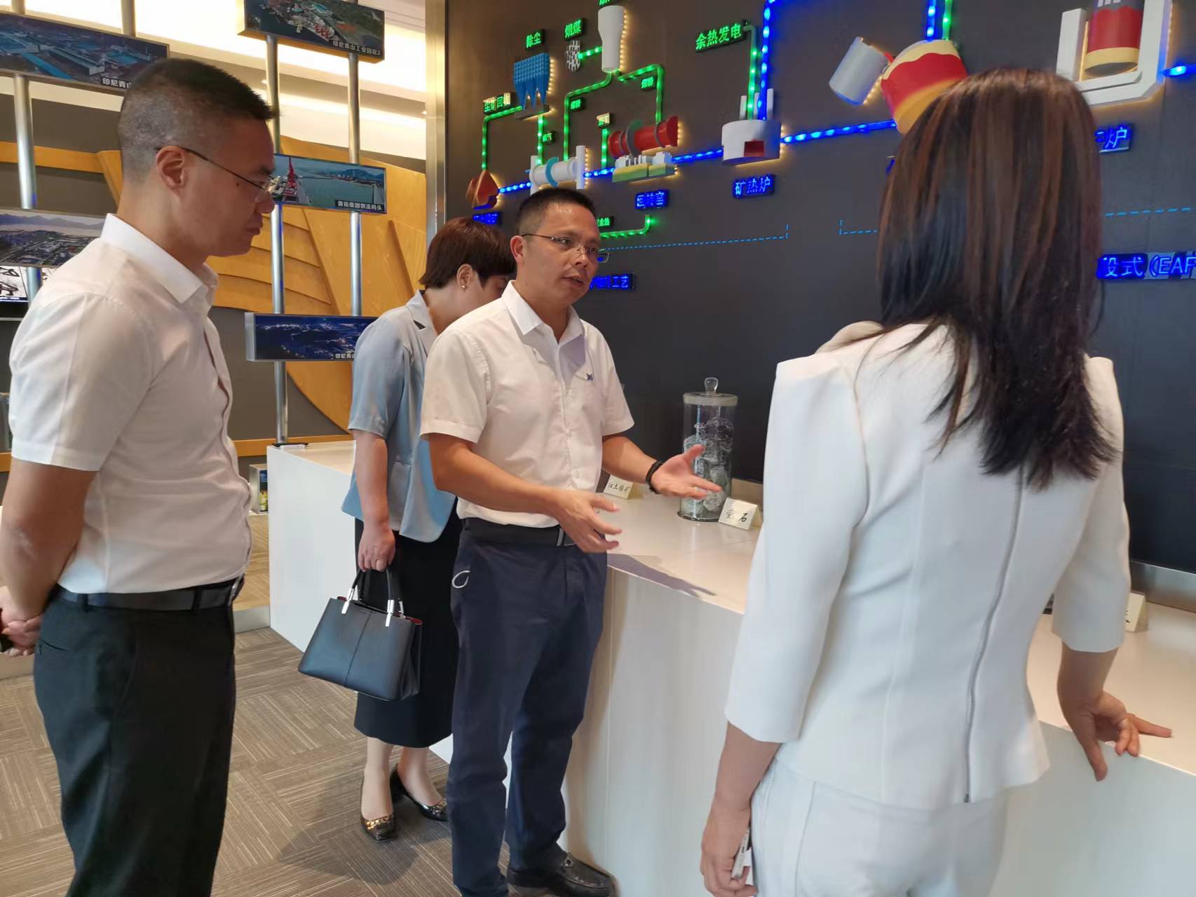市城发集团到青山控股集团对接考察 温州城发集团